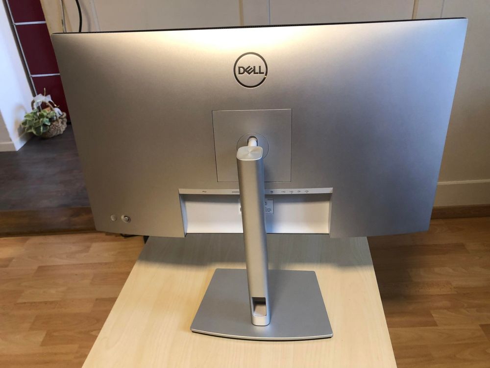 Dell UltraSharp U2722D (2560 x 1440) OVP (Gebraucht) in St. Margarethen ...