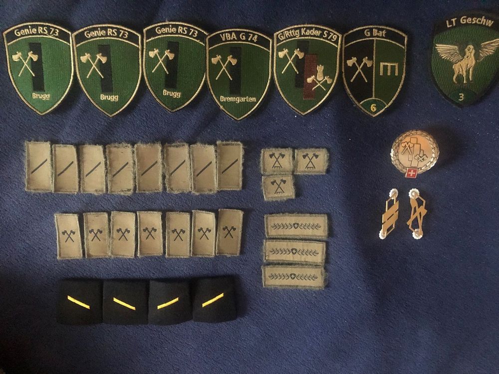 Diverse Abzeichen Klett / Patten / Badge (Gebraucht) in Marbach SG für ...