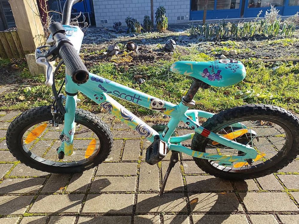 Vélo enfant Scott Contessa 16" fille turquoise occasion (D'occasion) à ...