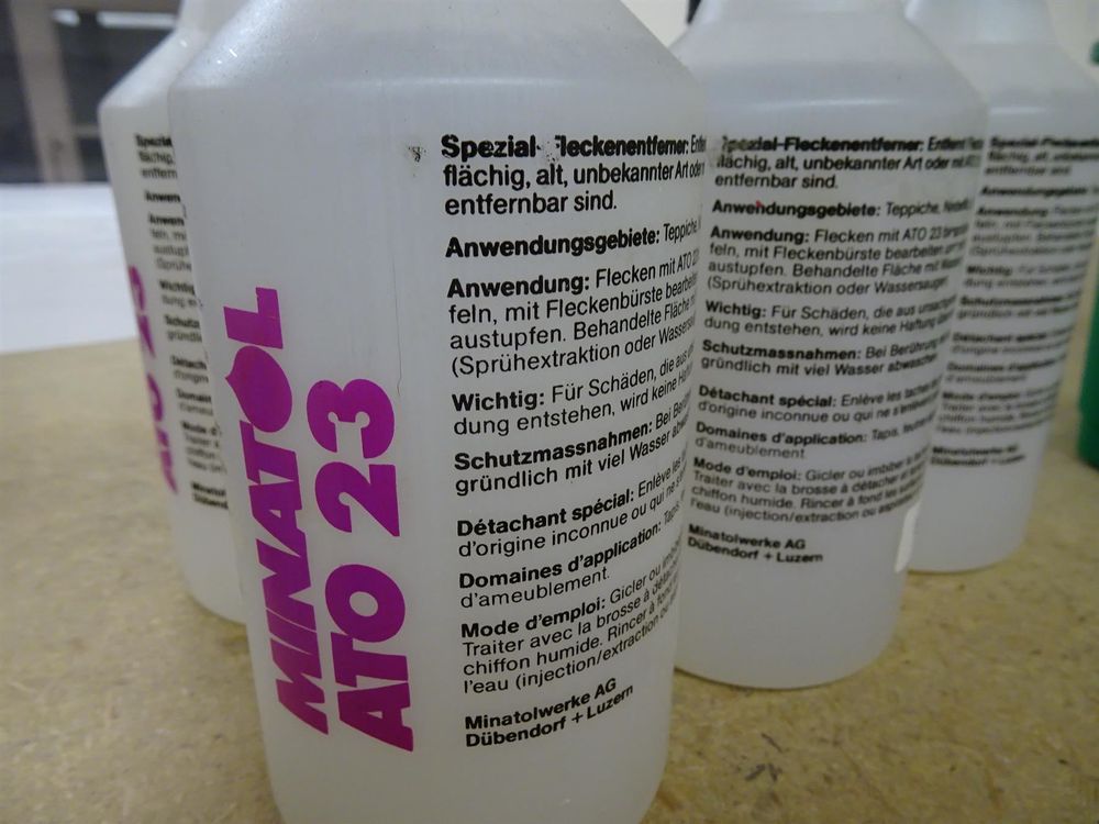 U364 Posten Minatol Fleckenentferner 1.- (Gebraucht) in Necker für CHF ...