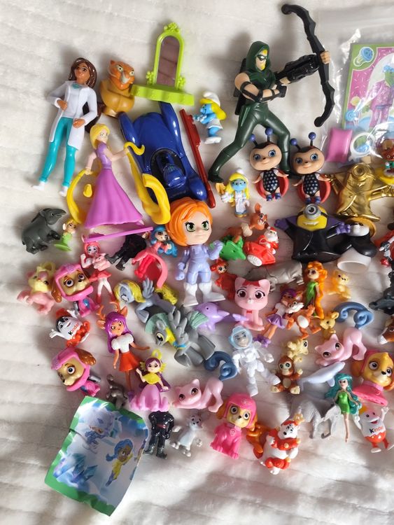 Spannende Eier Figuren Schlmpfe Fotos