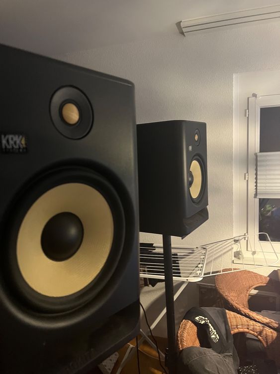 KRK Rokit RP8 G4 Set ink. Ständer (Gebraucht) in Pfäffikon ZH für CHF ...