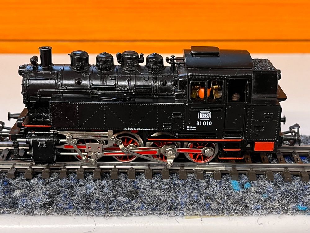 Märklin Dampflok 81010 HO Analog WS defekt (Gebraucht) in Ormalingen ...