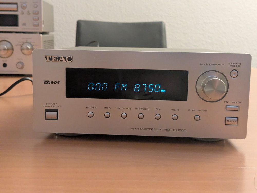 Teac T-H300 Tuner (AM/FM) (Gebraucht) in Wallisellen für CHF 12 – nur ...