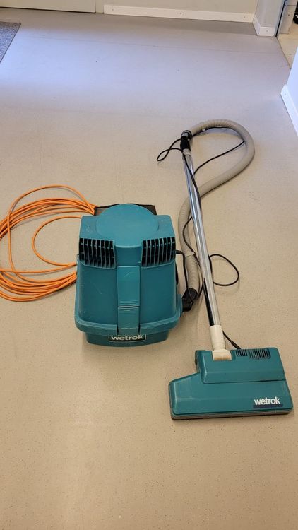 Rückenstaubsauger | Kaufen auf Ricardo