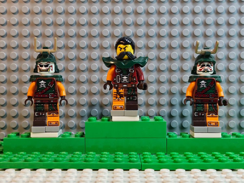 3 Lego-Minifiguren aus der diversen Serien, Ninjago Doubloon | Kaufen ...