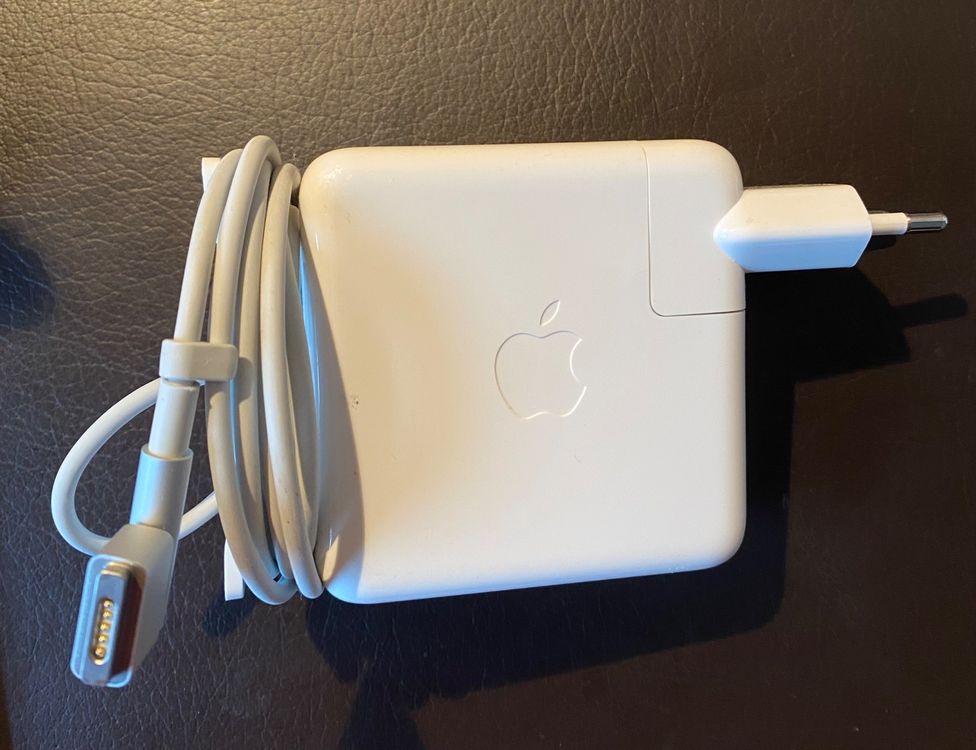 Original Apple Mac Ladekabel, 60W MagSafe Power Adapter (Gebraucht) in ...