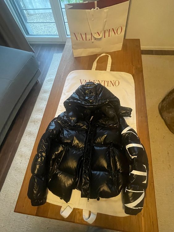 Valentino VLTN Pufferjacke mit Kapuze, Größe 38/ Small (Gebraucht) in ...