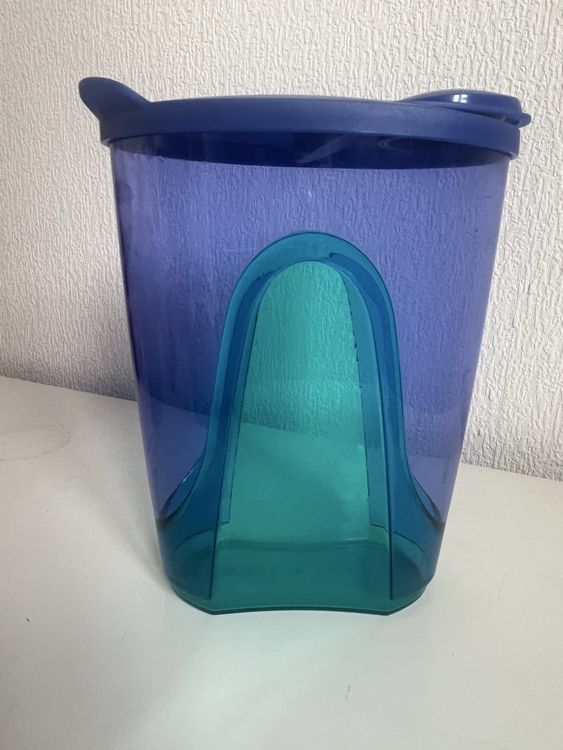 Tupperware Eleganzia Fridge Water Jug Pitcher (Gebraucht) in Lausanne ...