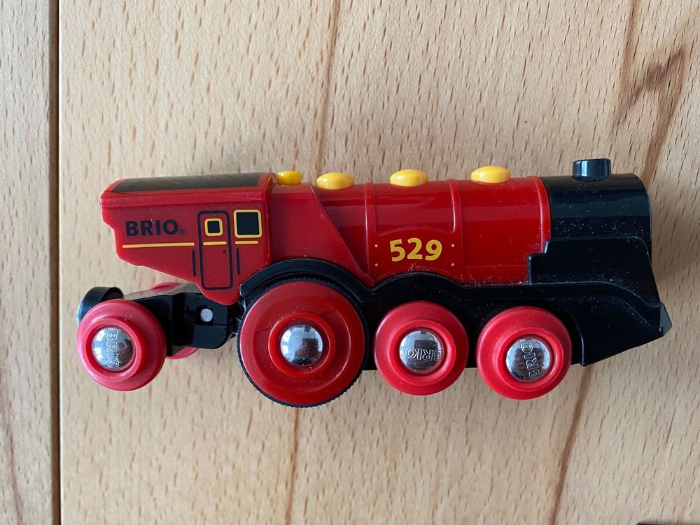 Brio Lok mit Batterie rot | Kaufen auf Ricardo
