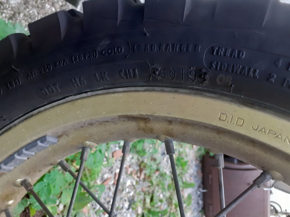 Stollenreifen Set mit Felge Honda Africa twin rd03 XRV650 | Kaufen auf Ricardo