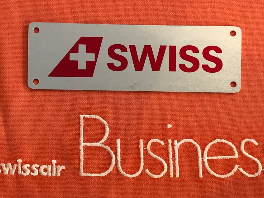 Swiss Trolley Schild fur Flugzeugtrolley / Container | Kaufen auf Ricardo Swiss Trolley Schild fur Flugzeugtrolley / Container | Kaufen auf Ricardo