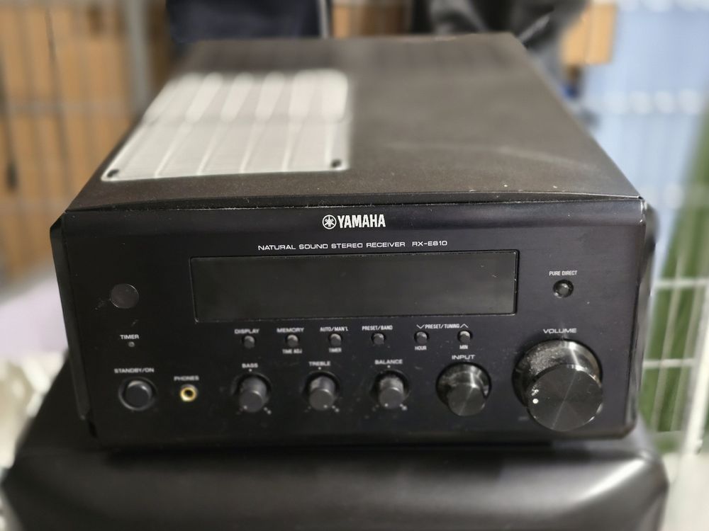 Yamaha RX-E810 Stereo Receiver Defekt! (Defekt) in Zürich für CHF 1 ...
