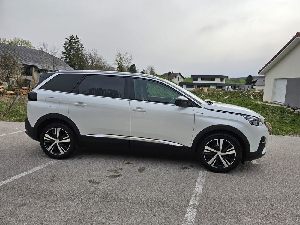 Peugeot 5008 1.5 blue HDiGT business LINE | Kaufen auf Ricardo