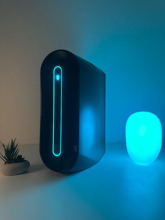 Alienware Aurora R11 Gaming PC – i9-10900KF, RTX 2080 Ti (Gebraucht) in ...