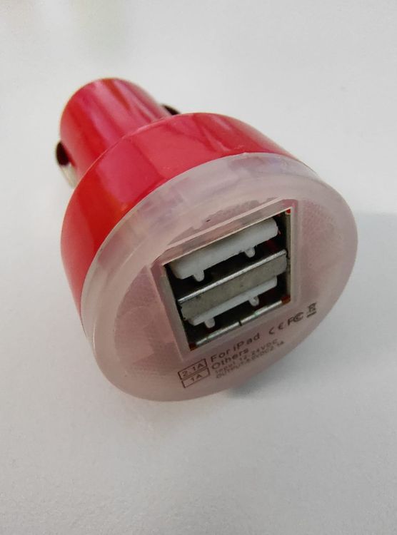 Kfz Dual USB Adapter 3,1A Auto Zigarettenanzünder 12V Ladege (Neu und ...