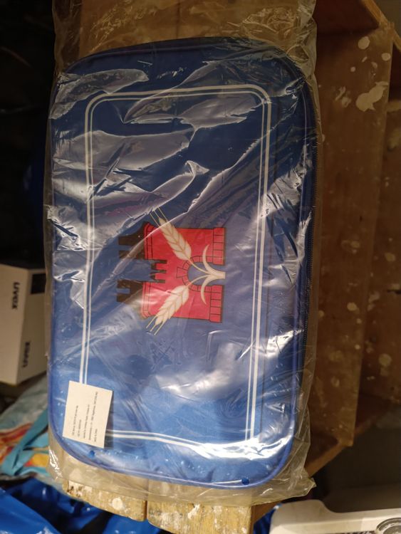 Neue Kühltasche - Ideal für den Sommer! (Neu und originalverpackt) in Aarwangen für CHF 10 – mit ...