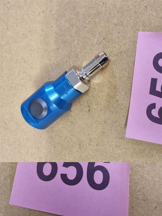 Druckluft Adapter NEU (Neu und originalverpackt) in Wolfhalden für CHF 3 – mit Lieferung auf ...