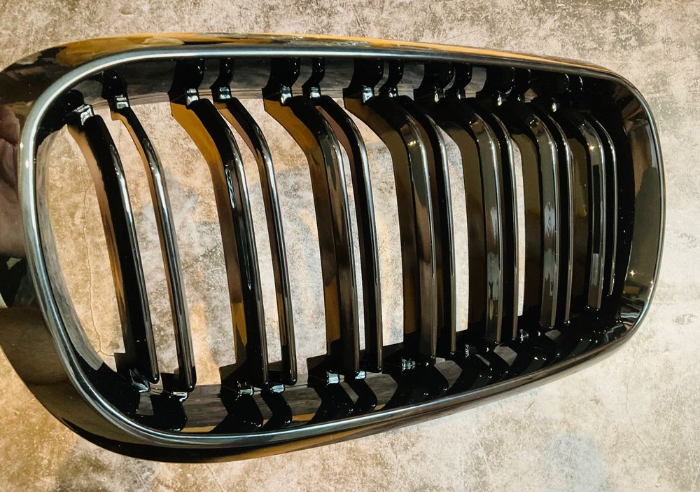 BMW Nieren X6 F16 M Doppelspeichen Kühlergrill Grill Neu (Neuf avec emballage d'origine) à ...