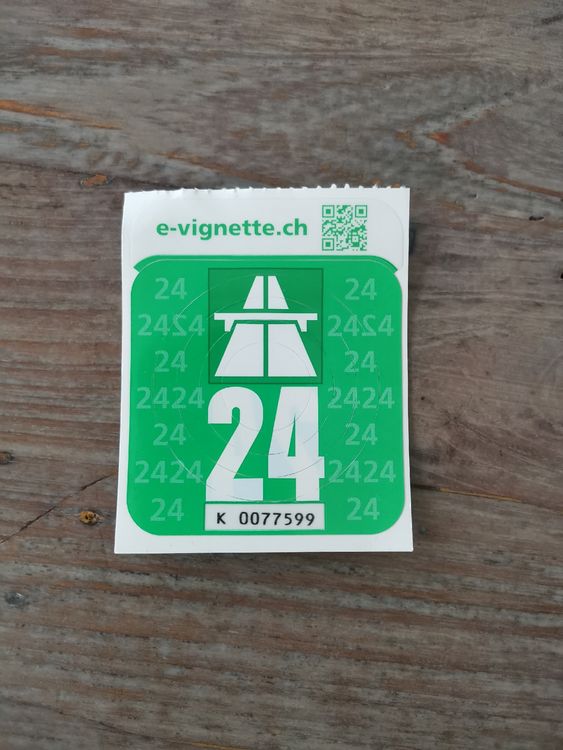 Autobahnvignette 2024 Neu (Neu und originalverpackt) in Kriens für CHF 34 – mit Lieferung auf ...