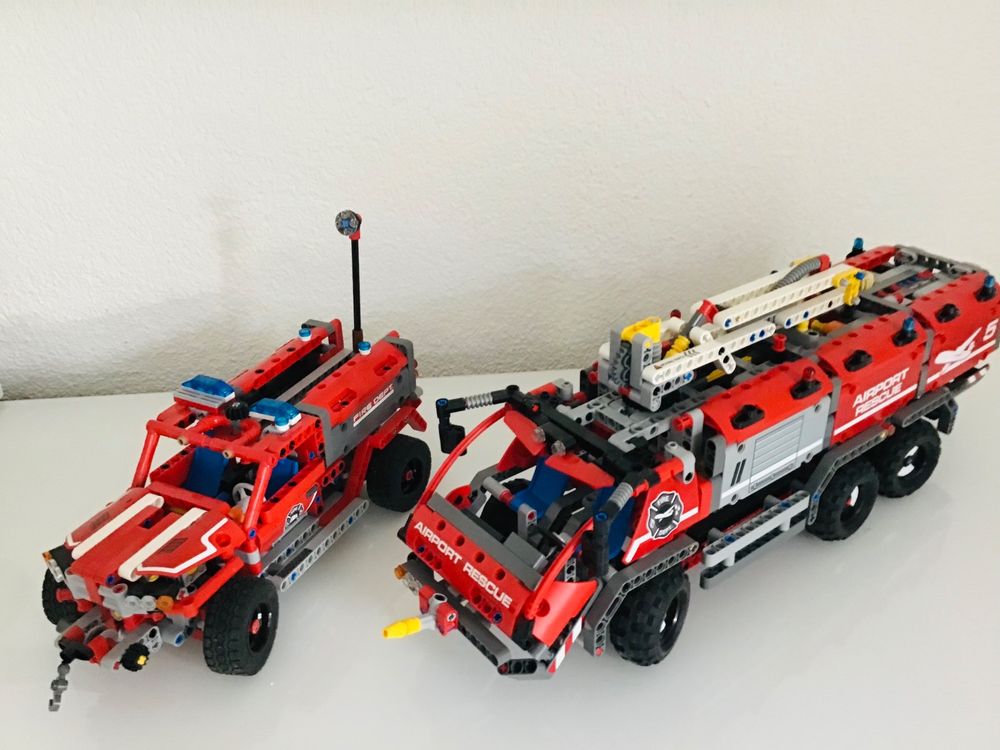 Lego Technic Flughafenfeuerwehr42068 + First Responser 42075 (Gebraucht ...