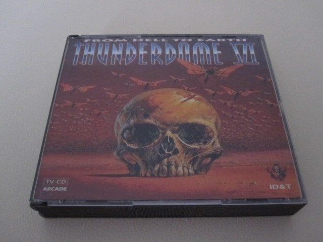 Thunderdome VI - 2CD Box ID&T Rare (Gebraucht) in Mairengo für CHF 14.9 – mit Lieferung auf ...