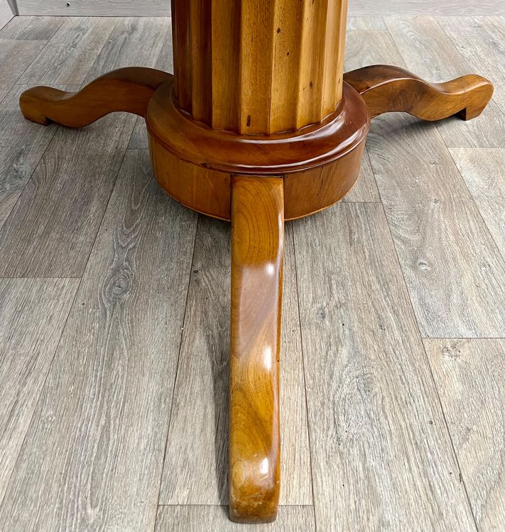 Alter Runder Säulen Tisch Holz Tisch mit Schublade (Gebraucht) in ...