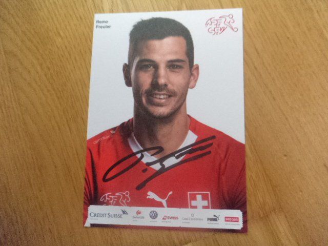 Remo Freuler Schweizer Nati original (Gebraucht) in für CHF 2.5 – mit ...
