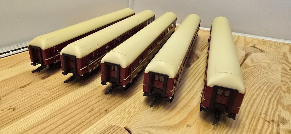 Roco 5teilig Deutsche Schlafwagen- und Speisewagen (Gebraucht) in ...