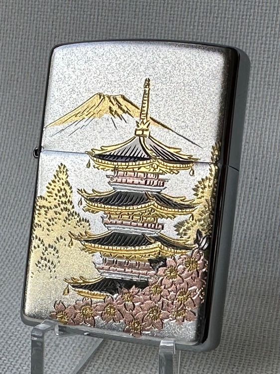 Japan Import Zippo Kyoto Temple / Mount Fuji / Sakura - MIB (Neu (gemäss Beschreibung)) in ...