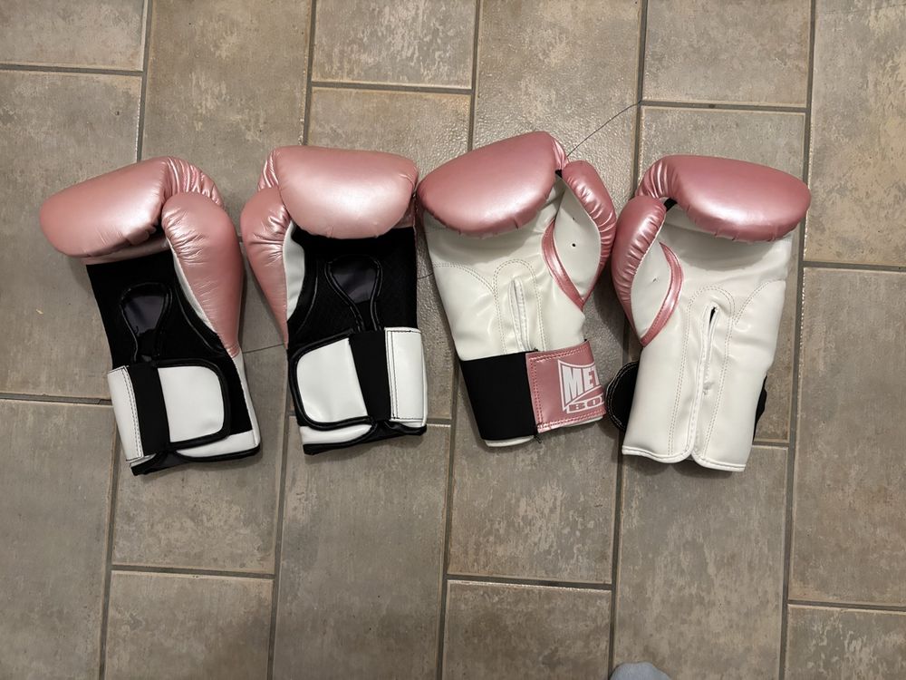 Boxing Gloves: Metal Boxe & Everlast, Pink, Ladies 🥊 (Neu (gemäss ...