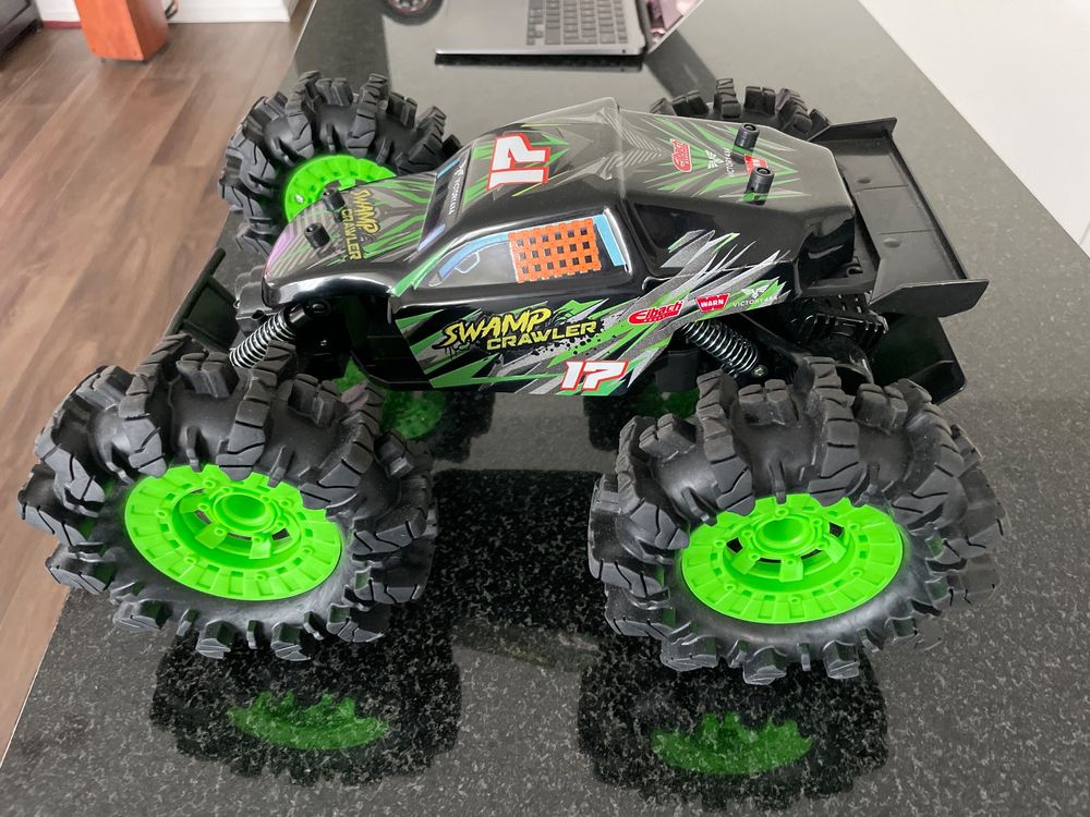 MAISTO SWAMP CRAWLER 2.4GHz MONSTER TRUCK RC FERNBEDIENT | Kaufen auf ...