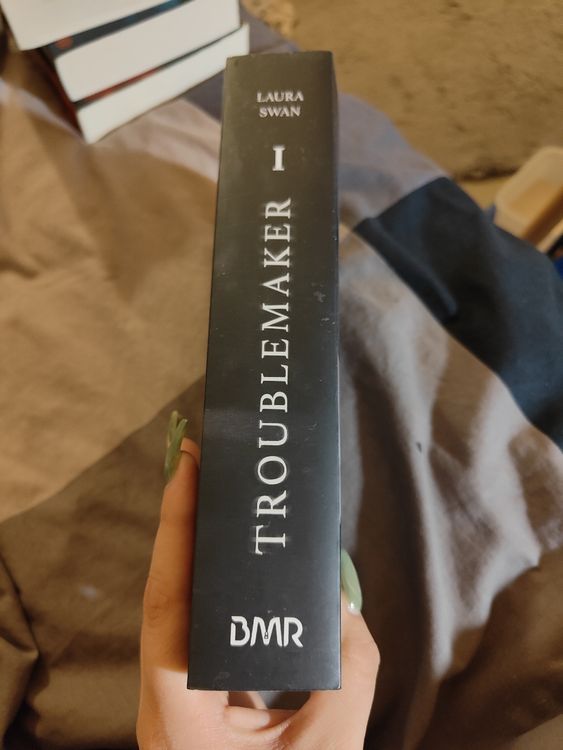 Trouble Maker 1 de Laura Swan | Kaufen auf Ricardo