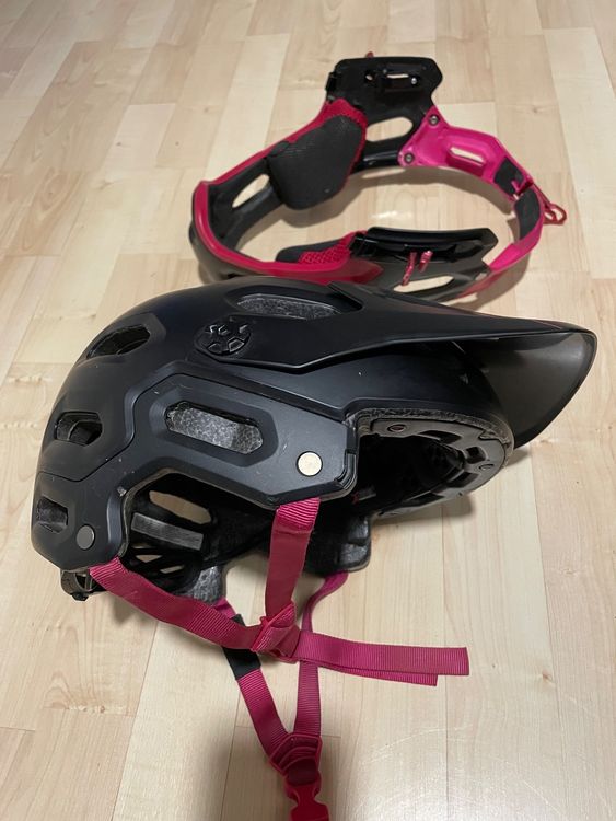 MTB Helm Bell mit abnehmbarem Kinnschutz Grösse M (Gebraucht) in für ...