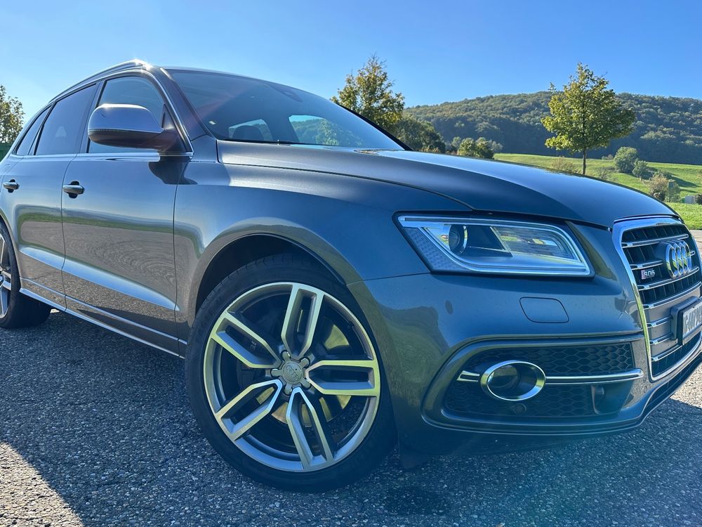Elegantes Audi Zum Kaufen Fotos
