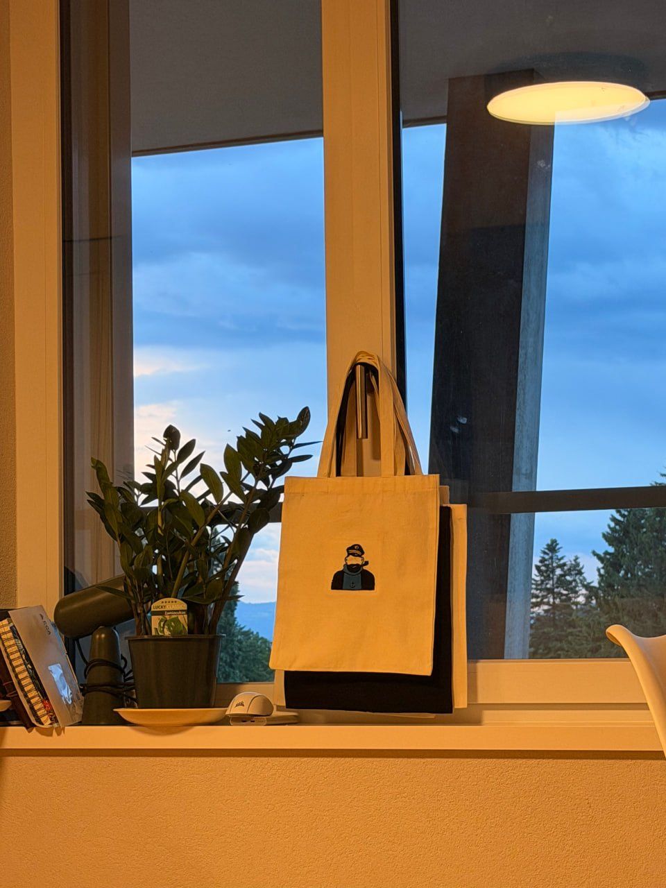 Sac tote bag brodé main – capitaine marin style BD rétro vin (Neu ...