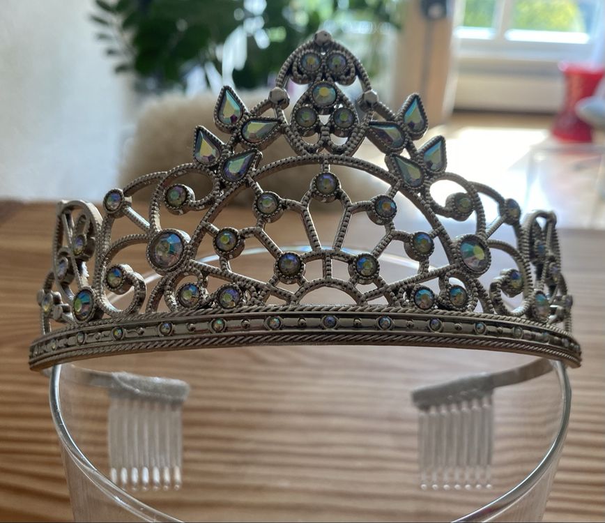 Disney Princess Krone (Neu (gemäss Beschreibung)) in Weiningen ZH für ...