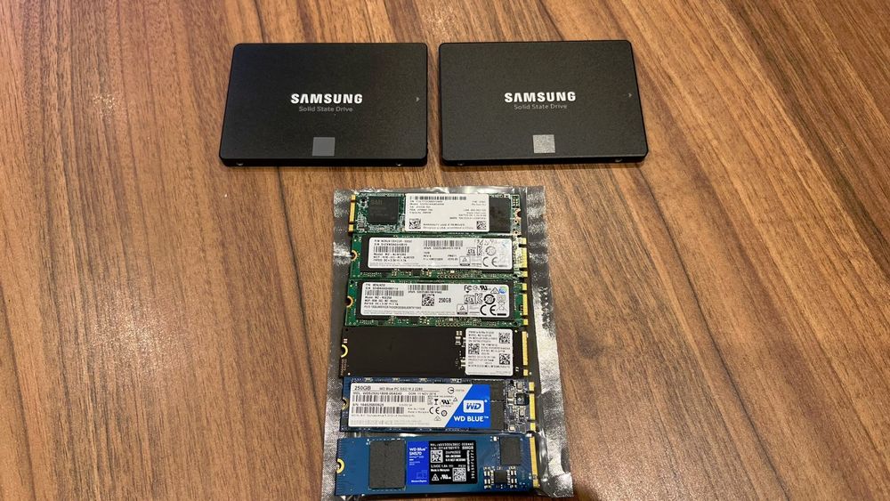 SSD Sammlung: S-ATA, M.2 S-ATA, M.2 NVMe (Geprüft) (Gebraucht) in ...