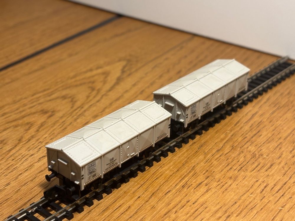 *e1151: 2 Güterwagen, weiss (Spur N) (Gebraucht) in Birsfelden für CHF ...