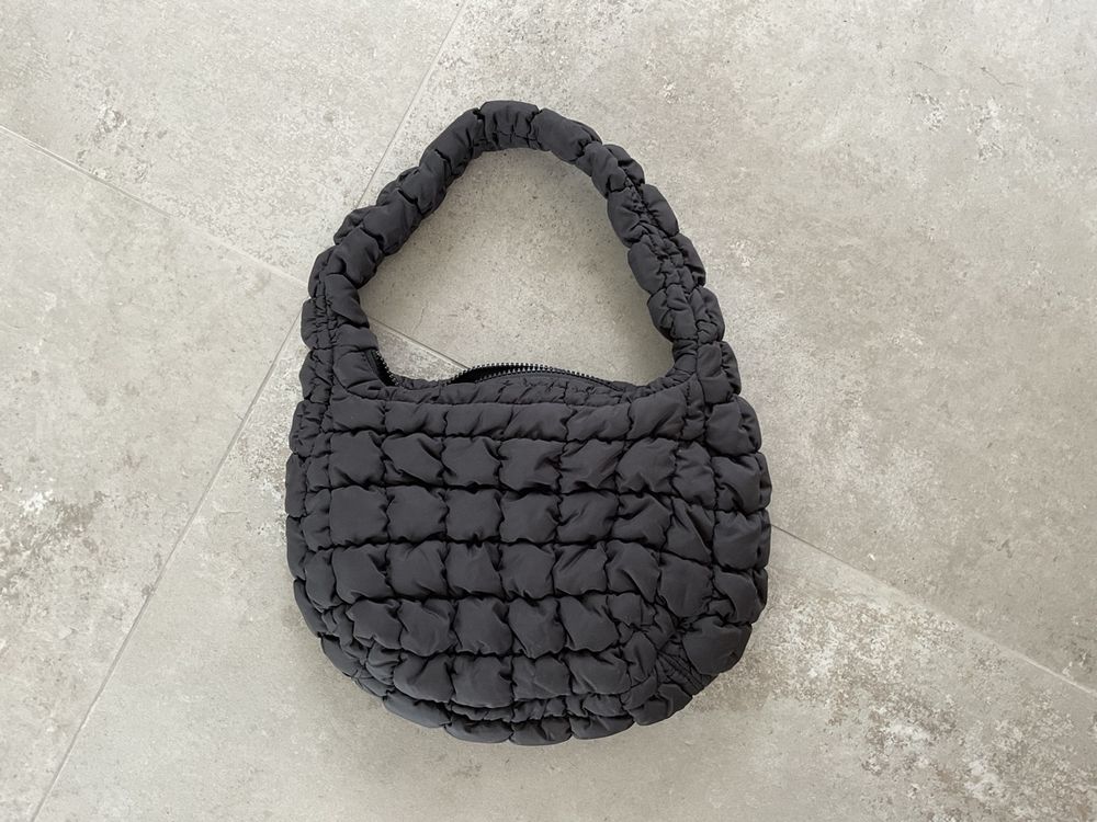 MINI SAC MATELASSÉ COS | Kaufen auf Ricardo