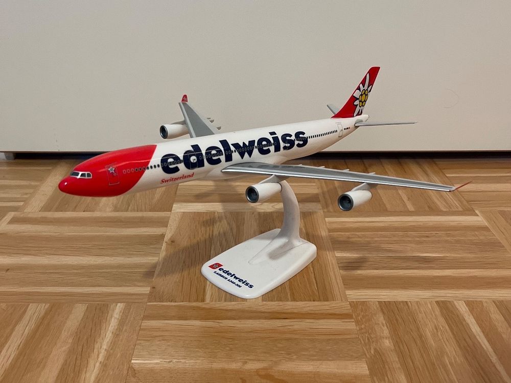 Modell Edelweiss Air Airbus A340-300 (Gebraucht) in Vitznau für CHF 21 ...