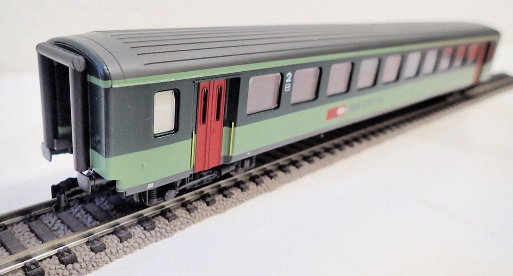 Lima SBB/CFF NPZ Zwischenwagen 2.Kl (Neu (gemäss Beschreibung)) in Lausanne für CHF 35 – mit ...
