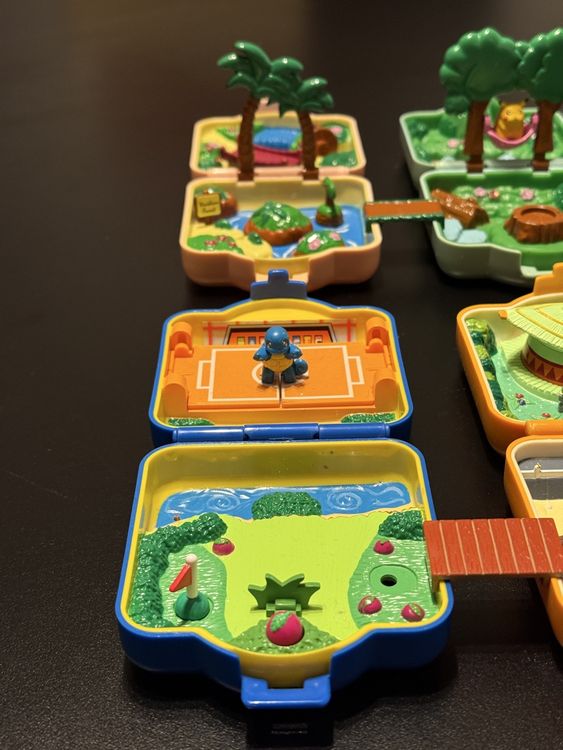 Polly Pocket Pokemon 1997 (Mini Welten - Rarität) (Gebraucht) in ...