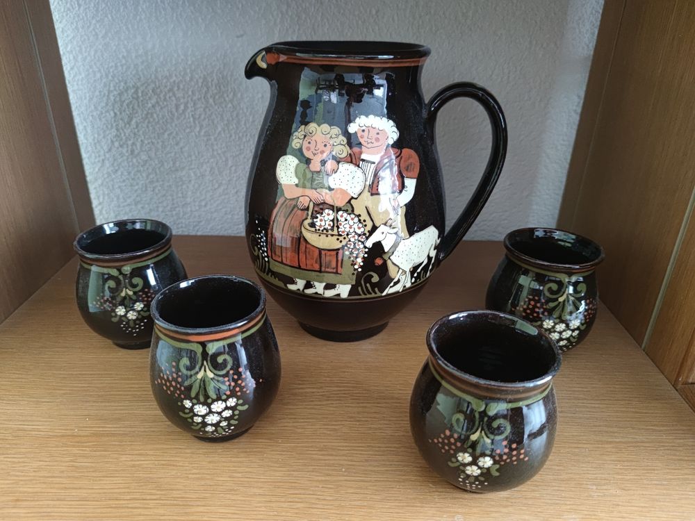 Keramik Krug mit 4 Tassen, handbemalt (Gebraucht) in Münchenbuchsee für CHF 60 – nur Abholung ...