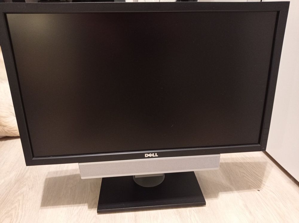Dell PC Monitor mit Soundbar & Zubehör (Gebraucht) in Neuhausen für CHF ...