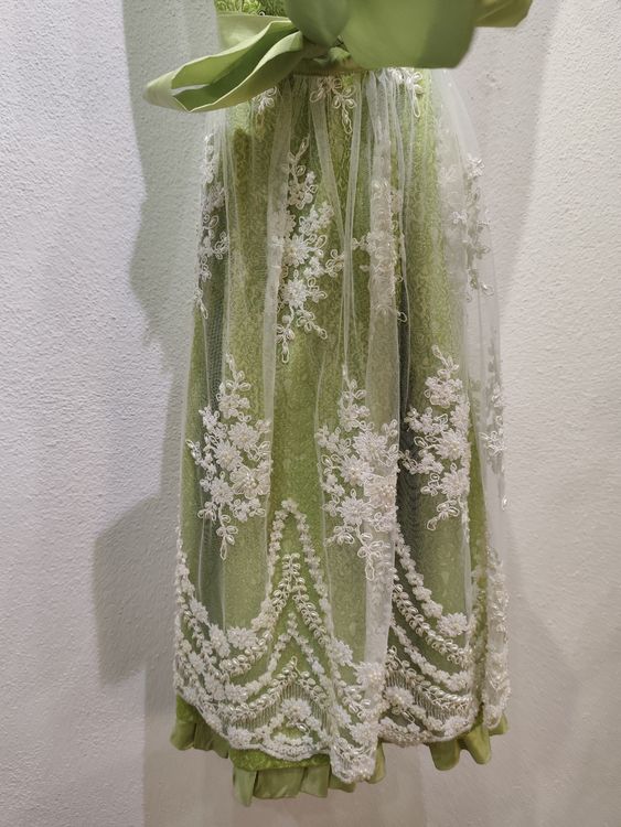 Krüger Feelings Dirndl - Gr. 40 (Gebraucht) in Dussnang für CHF 200 ...