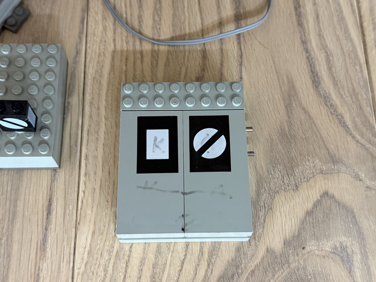 Lego 12 Volt Schienenweiche mit Taster und Kabel (Gebraucht) in Felben ...