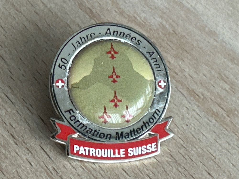 Pin Patrouille Suisse Formation Matterhorn (Gebraucht) in Glattbrugg ...