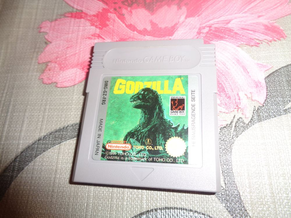 Godzilla GAMEBOY (Gebraucht) in Olten für CHF 20 – mit Lieferung auf ...