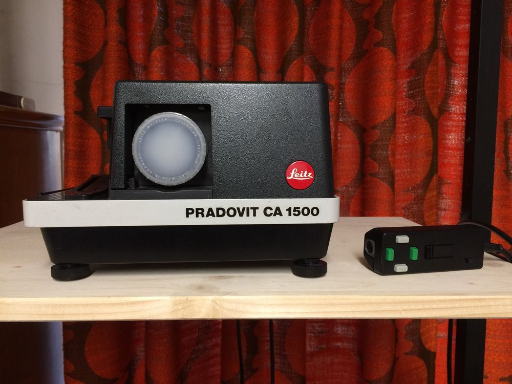 Diaprojektor (Gebraucht) in Gossau ZH für CHF 65 – nur Abholung auf ...